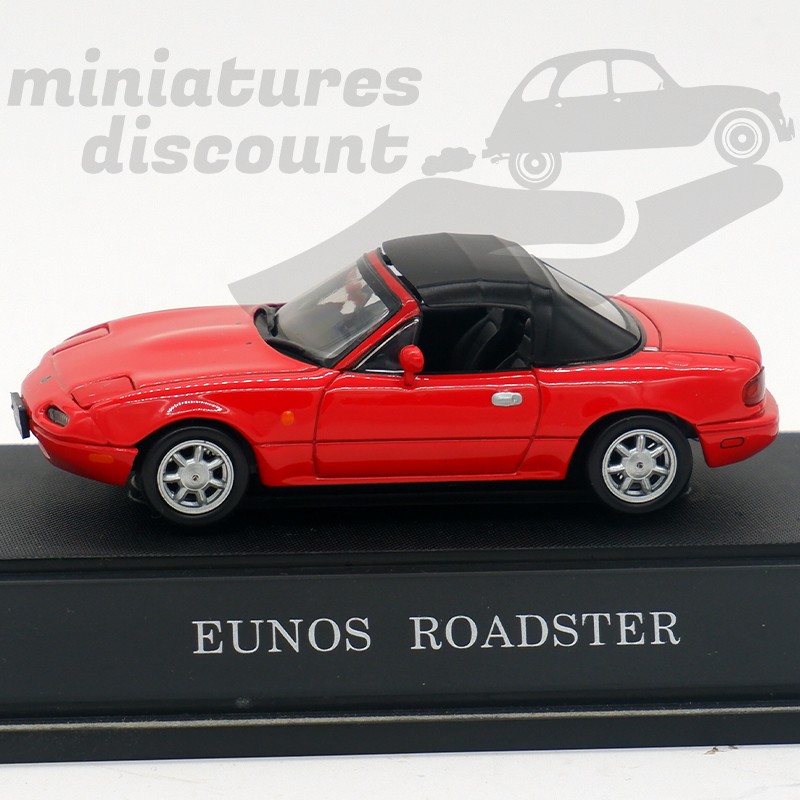 Rare, Eunos Roadster cabriolet rouge - 1/43ème En boite